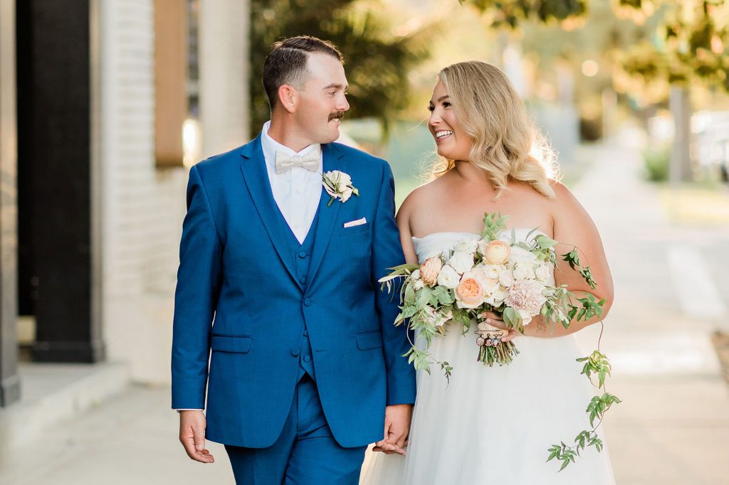 The Belle Rae, Bakersfield, California Wedding | The Photege